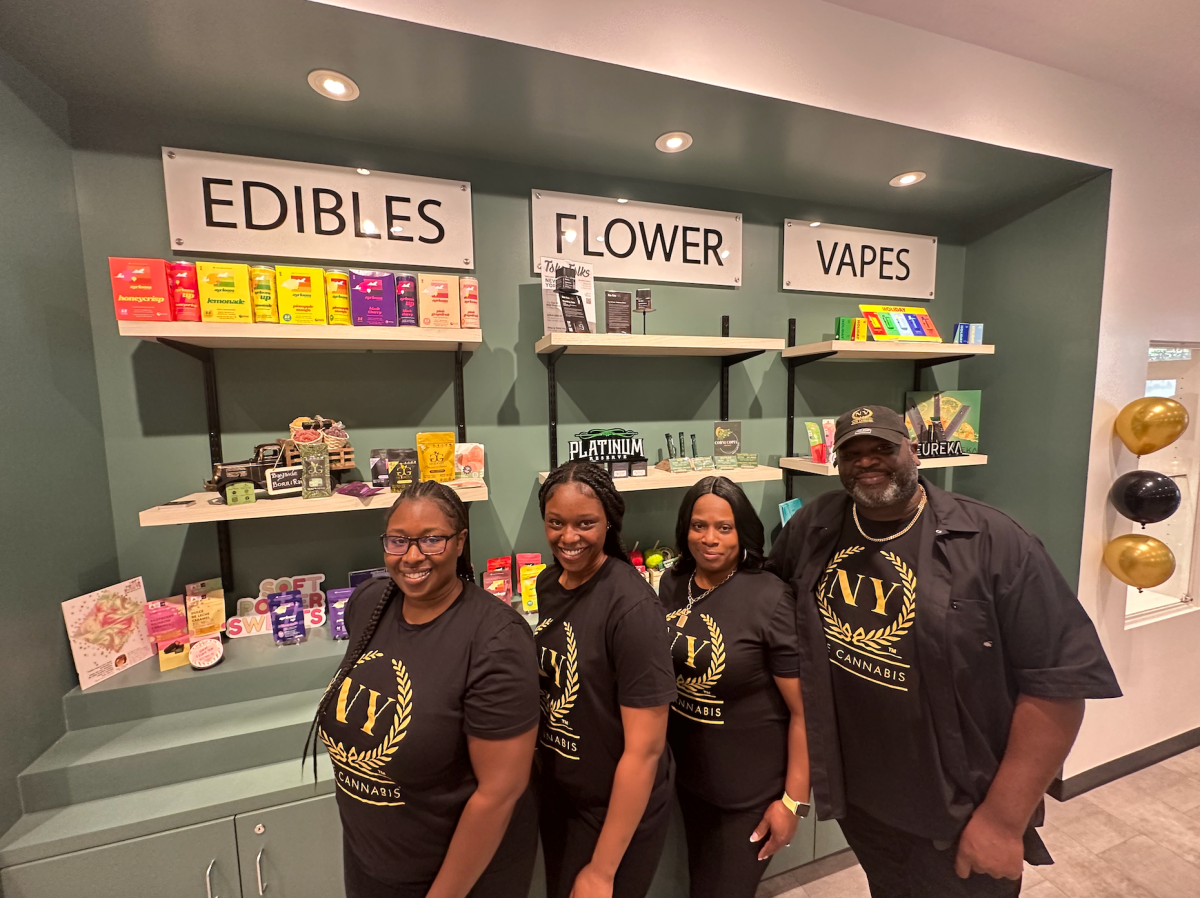 Bell Boulevard’s first legal marijuana dispensary welcomed by Bayside ...